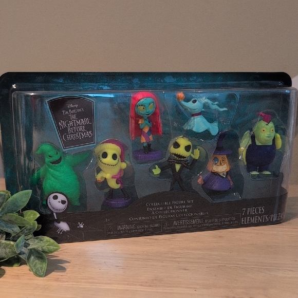 Disney | Toys | Disney The Nightmare Before Christmas Collectible ...